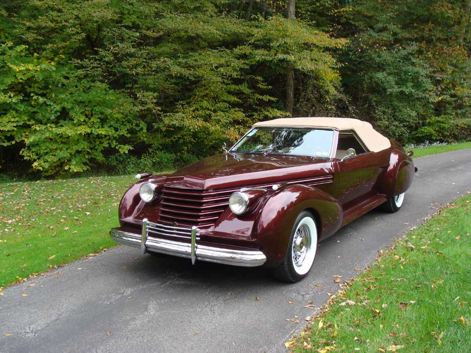 Hot Rod and Custom Car Show Photo Gallery